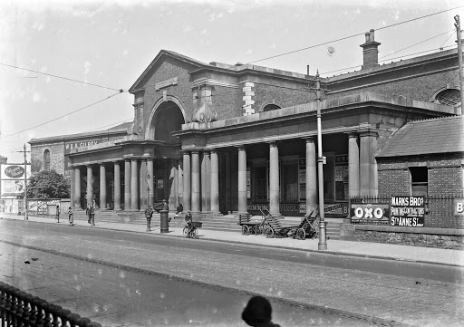 Harcourt Street Station – A Stone's Throw from Kevin Street